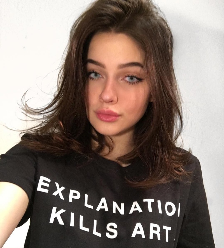 Picture of Isa Longwell