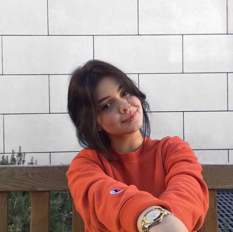 Image of Isa Longwell