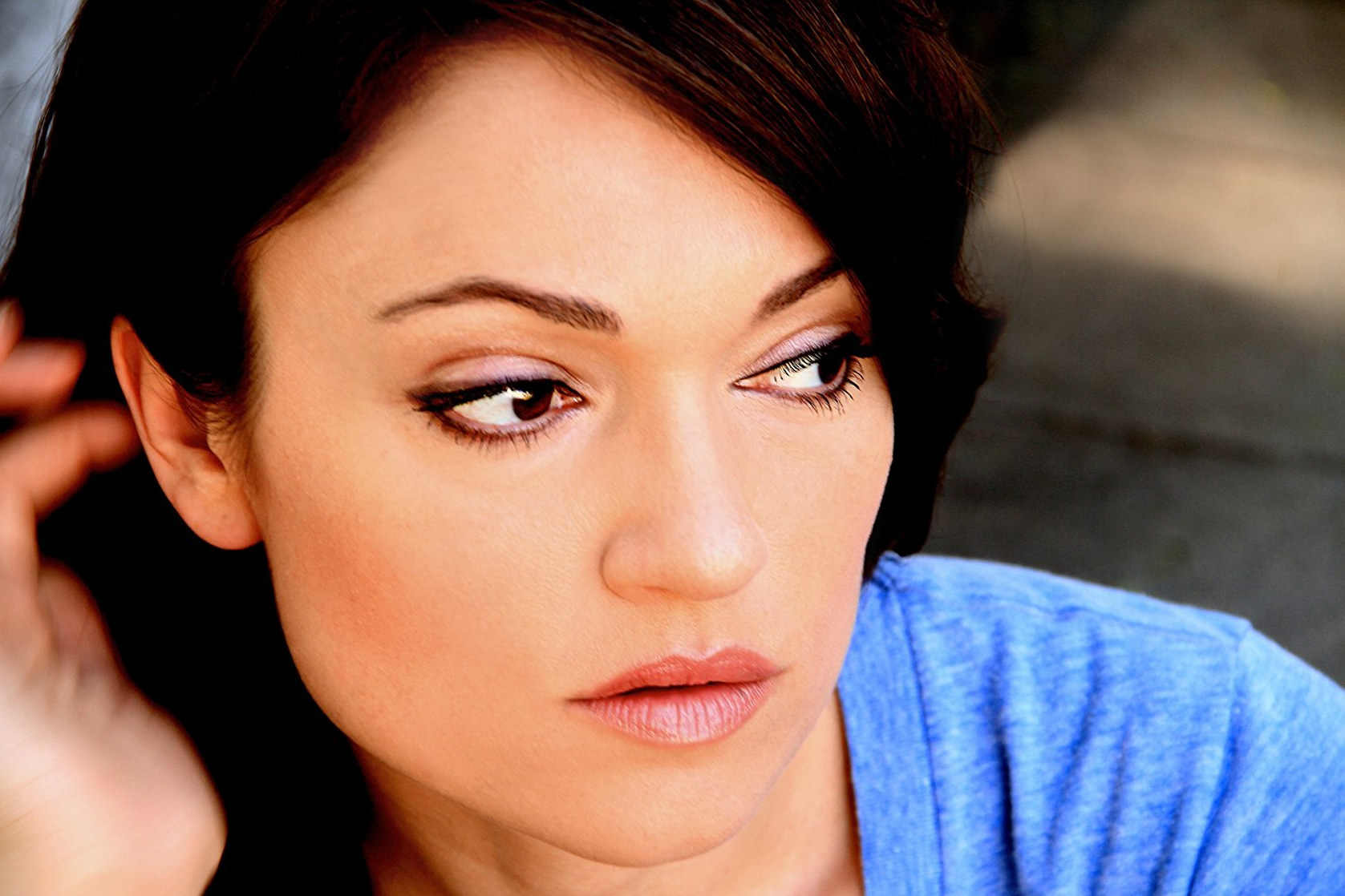 Picture of Janelle Marra