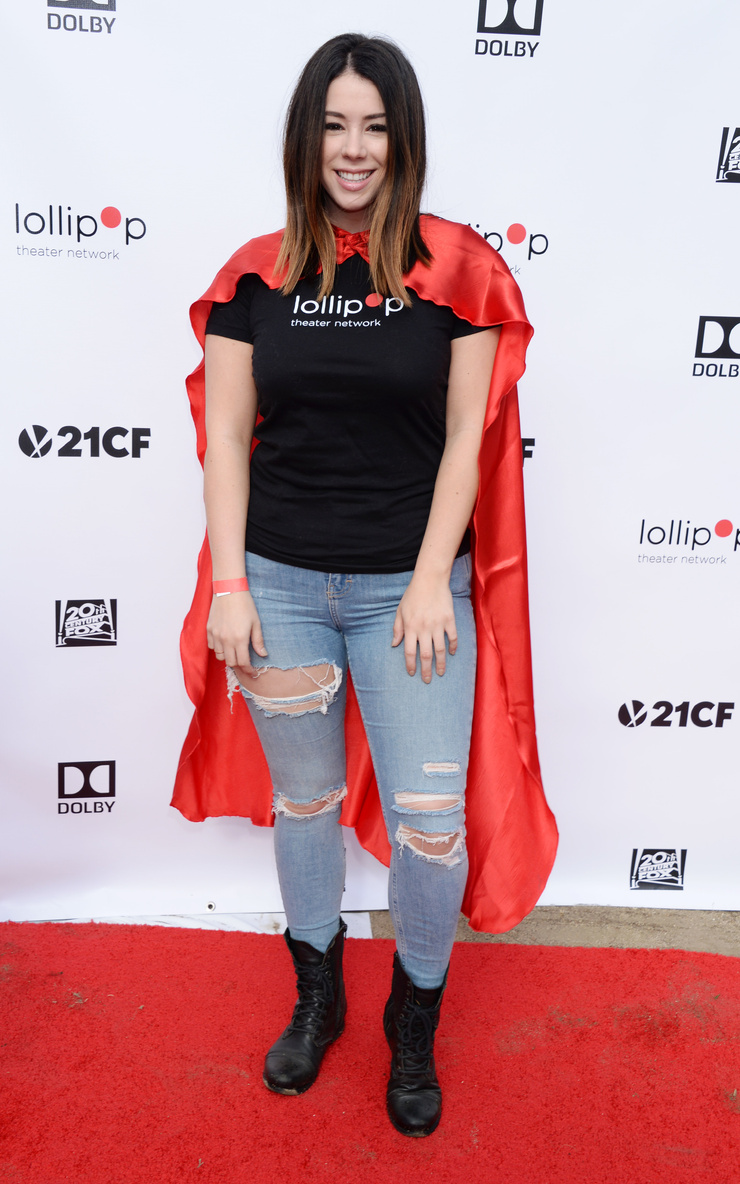 Picture of Jillian Rose Reed