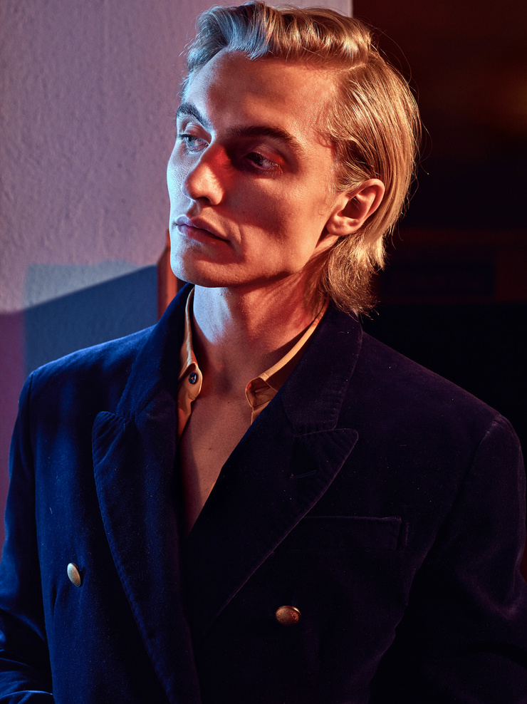 Picture of Hart Denton