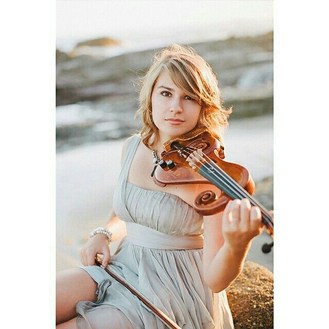 Taylor Davis picture