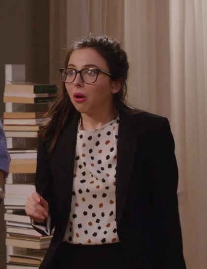 Picture of Esther Povitsky