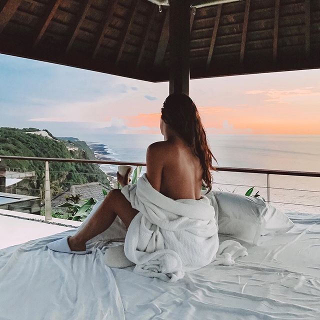 Image of Bethany Moore