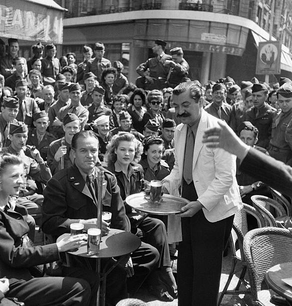 Bob Hope, Jerry Colonna