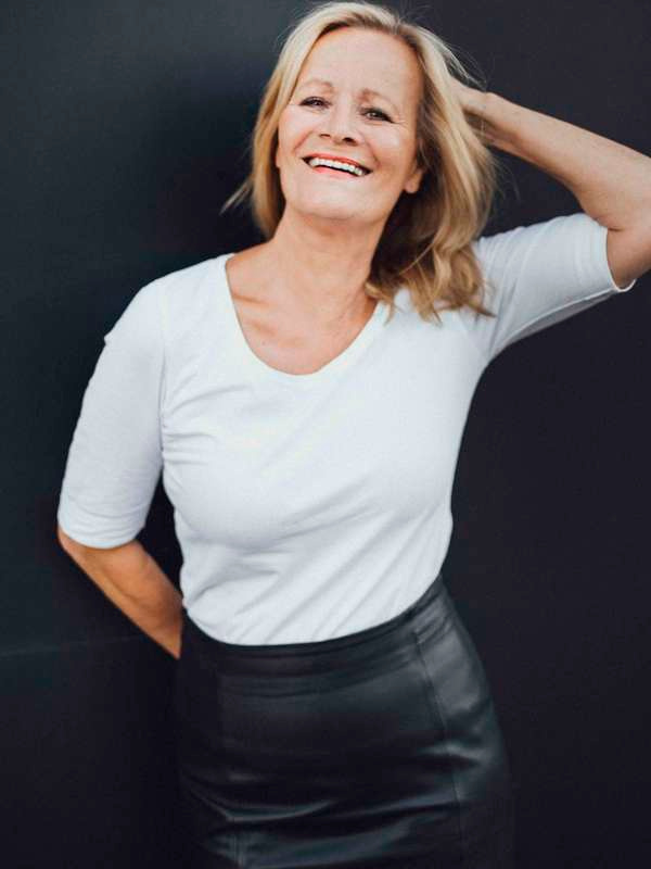 Picture of Claudia Rieschel