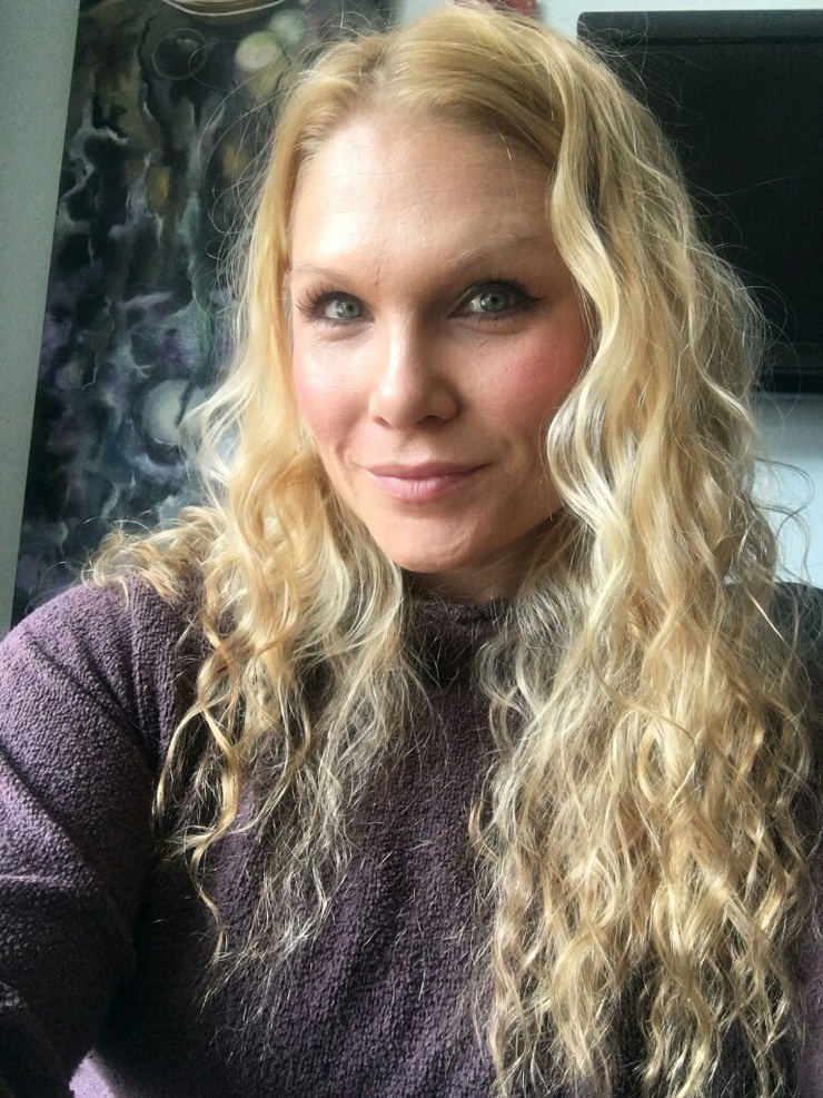 Elizabeth Carolan picture