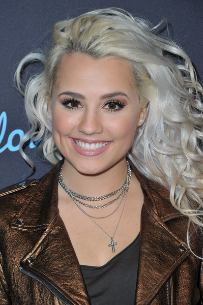 Picture of Gabby Barrett
