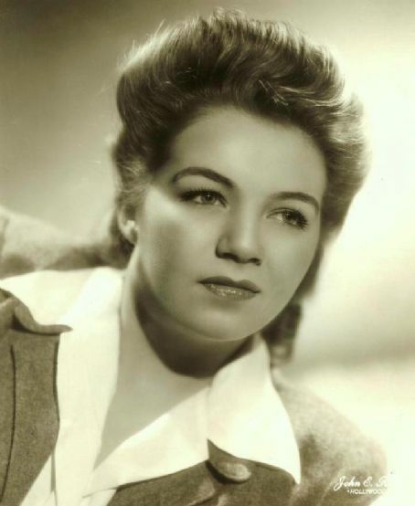 Picture of Simone Signoret