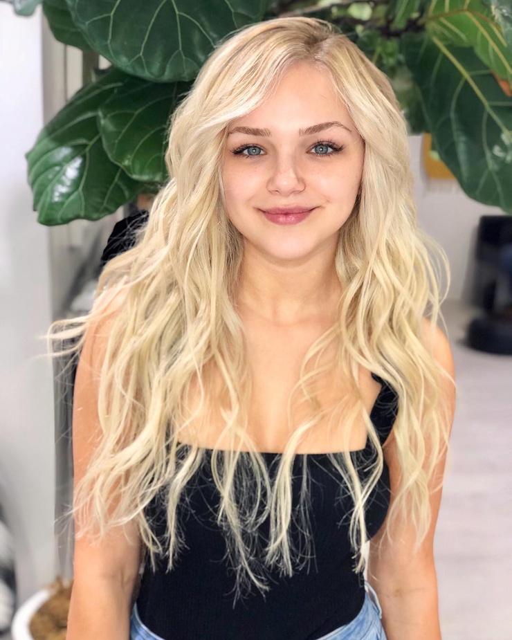 Picture of Oana Gregory