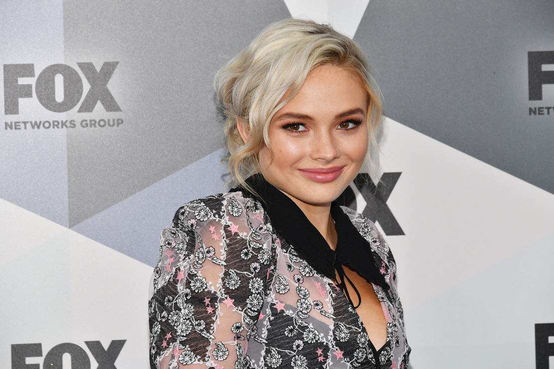 Image of Natalie Alyn Lind
