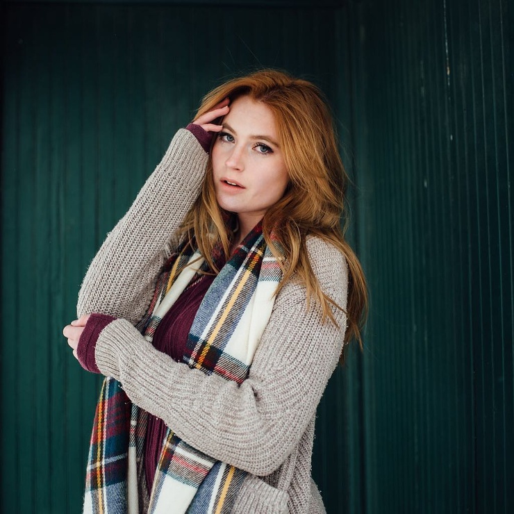 Picture of Kirsten Lee Price