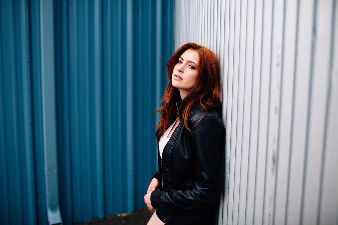 Picture of Kirsten Lee Price