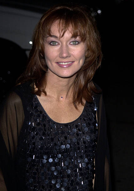 Lari White