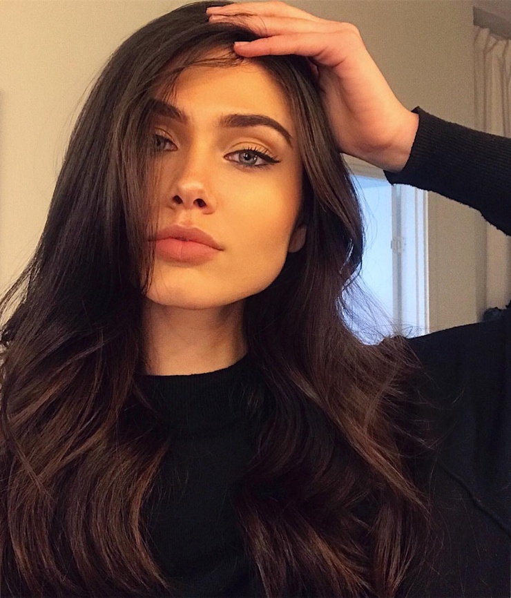 Picture of Vika Bronova