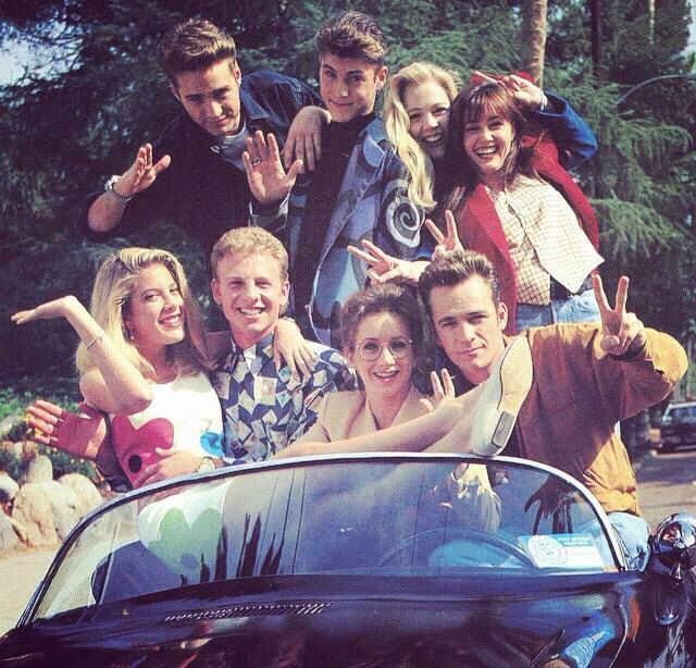 Beverly Hills, 90210 picture