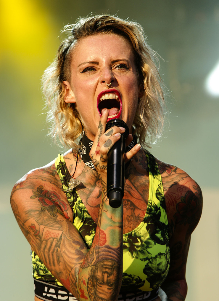 Jennifer Weist picture