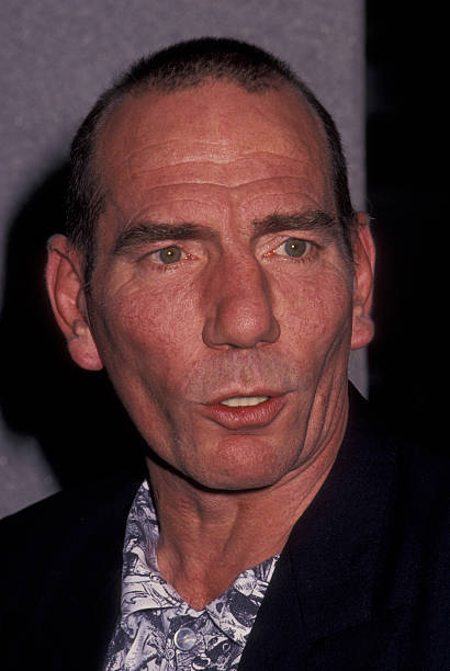 Pete Postlethwaite
