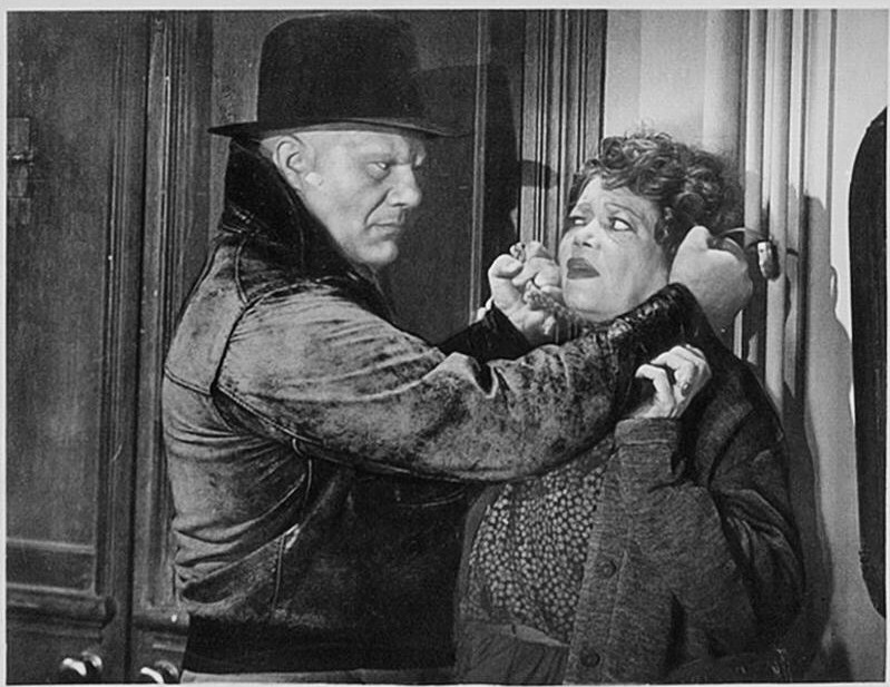 Dick Wessel, Esther Howard