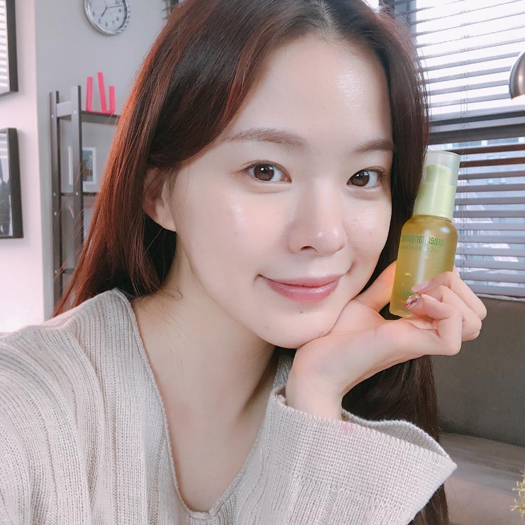 Picture of Ha Neul (하늘)