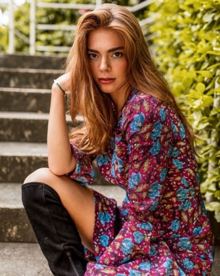 Picture of Bethany Bennett