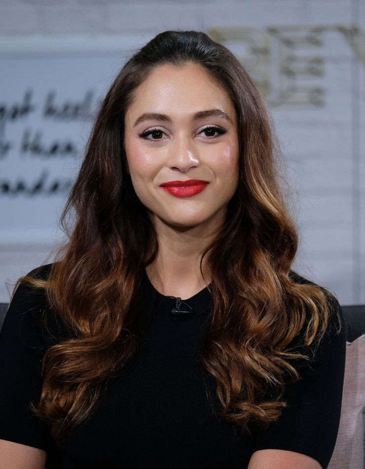Picture of Lindsey Morgan