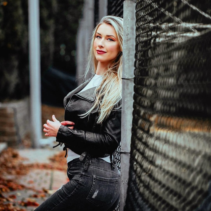 Noelle Foley picture