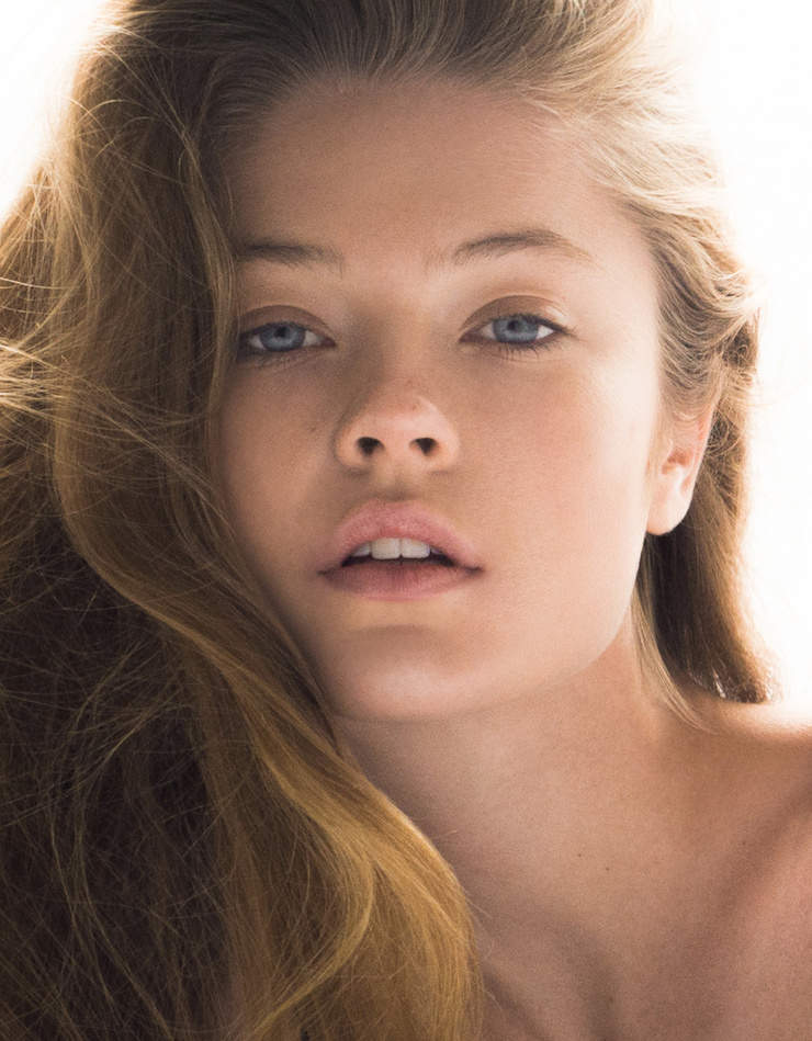 Picture of Phoebe Witney