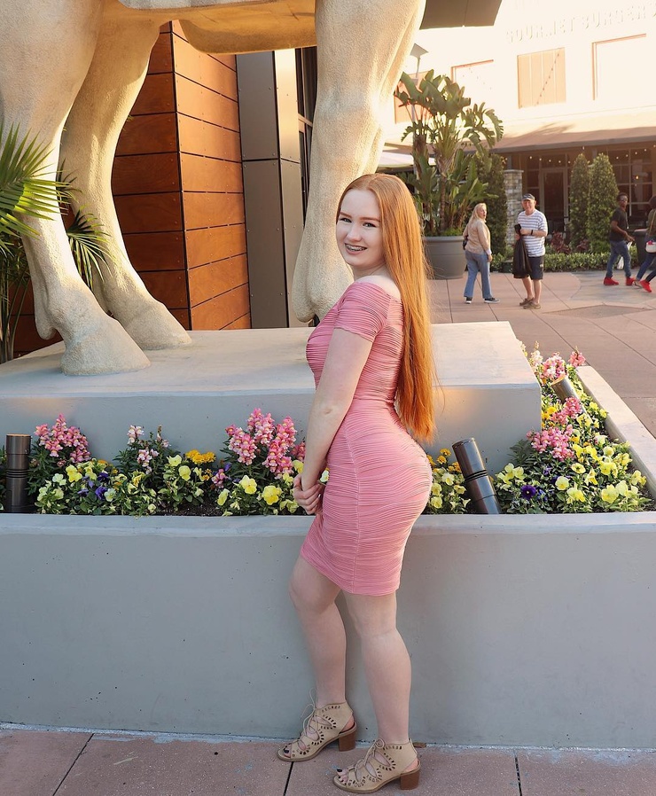 Picture of Kayley Burinski