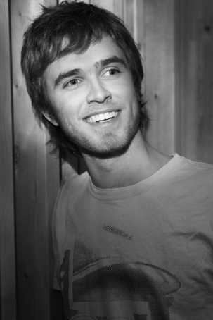 Picture of Kyle Riabko