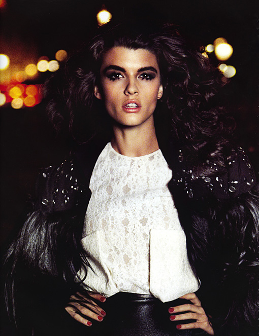 Crystal Renn image
