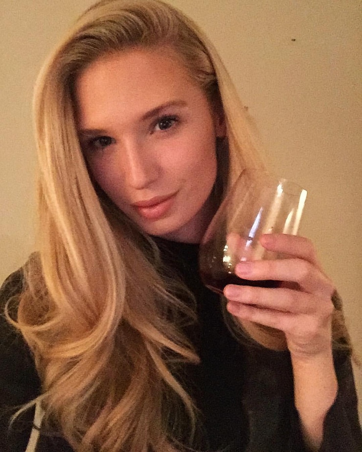 Picture of Roxanne Matthee