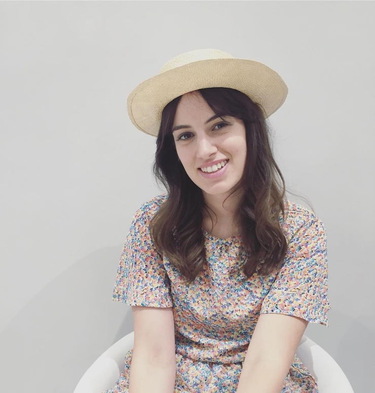 Picture of Angela Curri