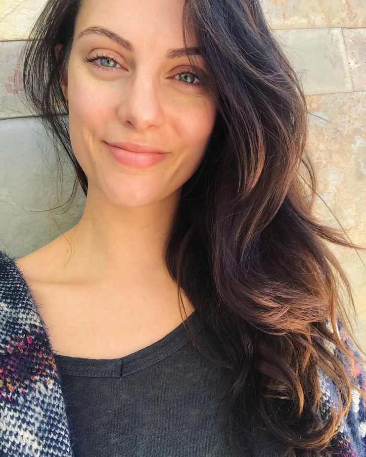 Picture of Julia Voth