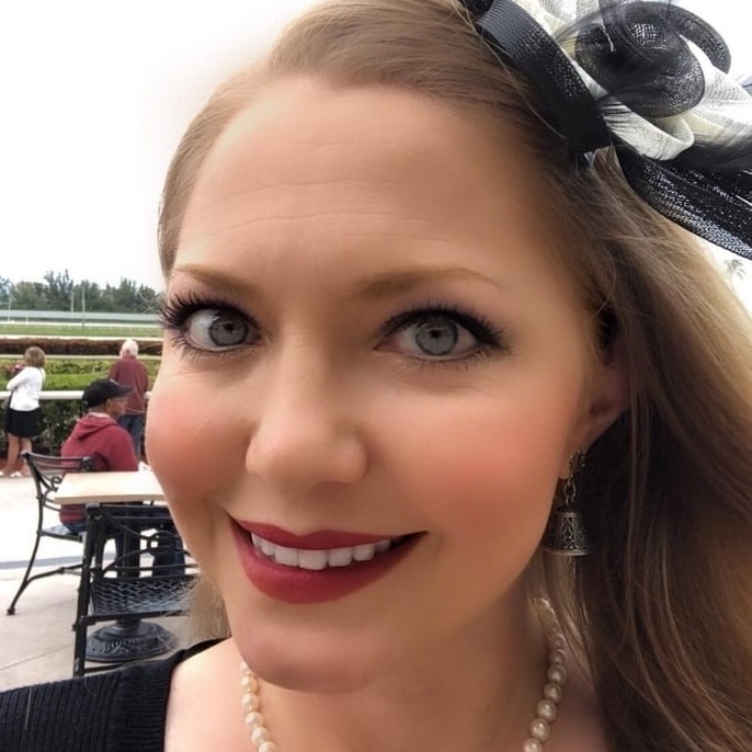 Picture of Amy Crews