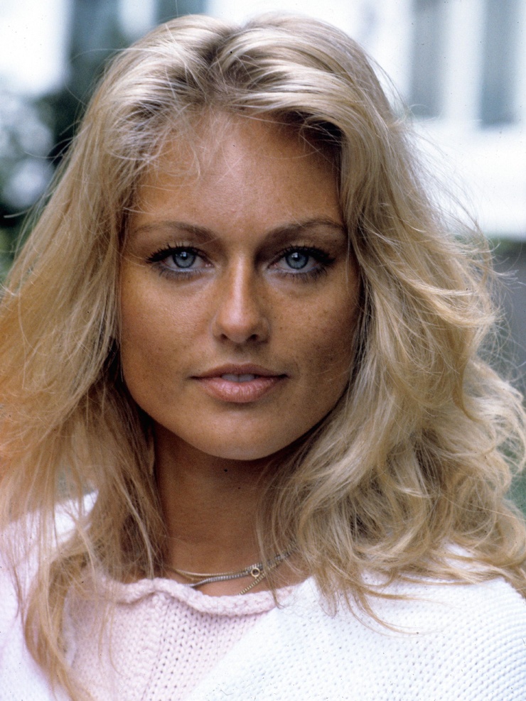 Picture of Mary Stavin