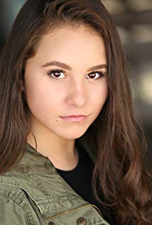 Picture of Tessa Bella