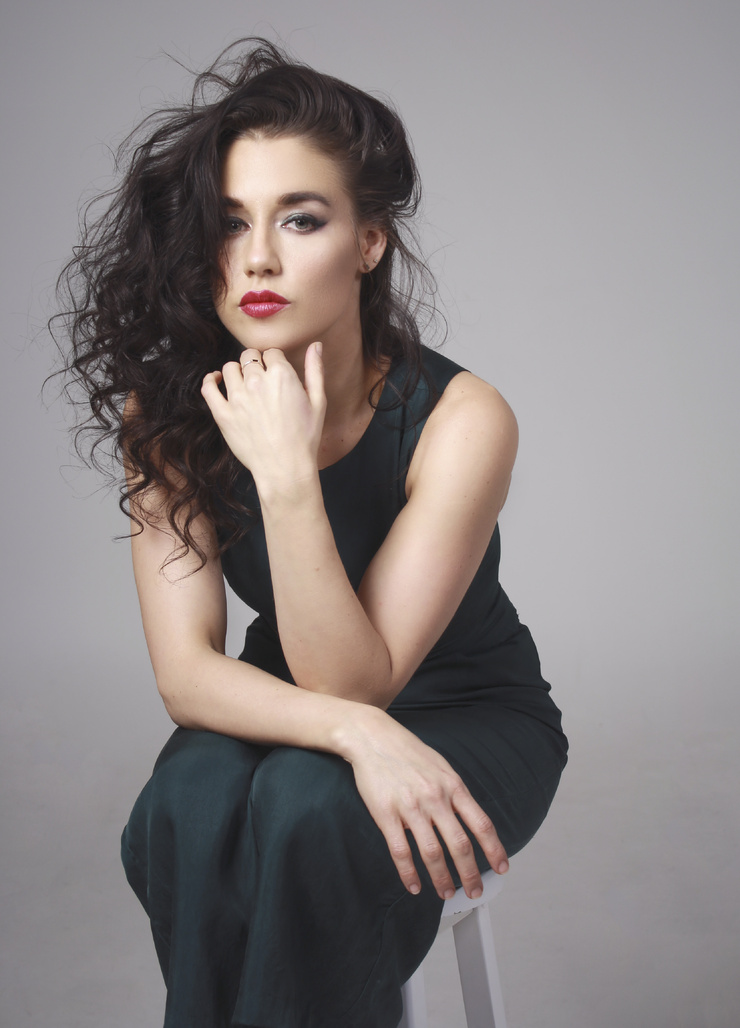Picture of Jade Tailor