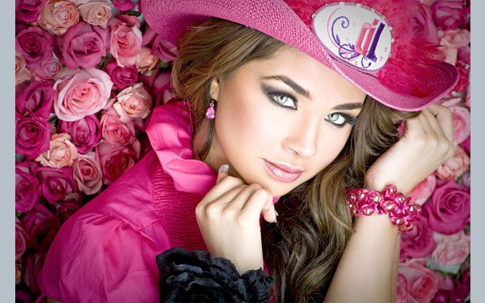 Picture of Daniela Luján