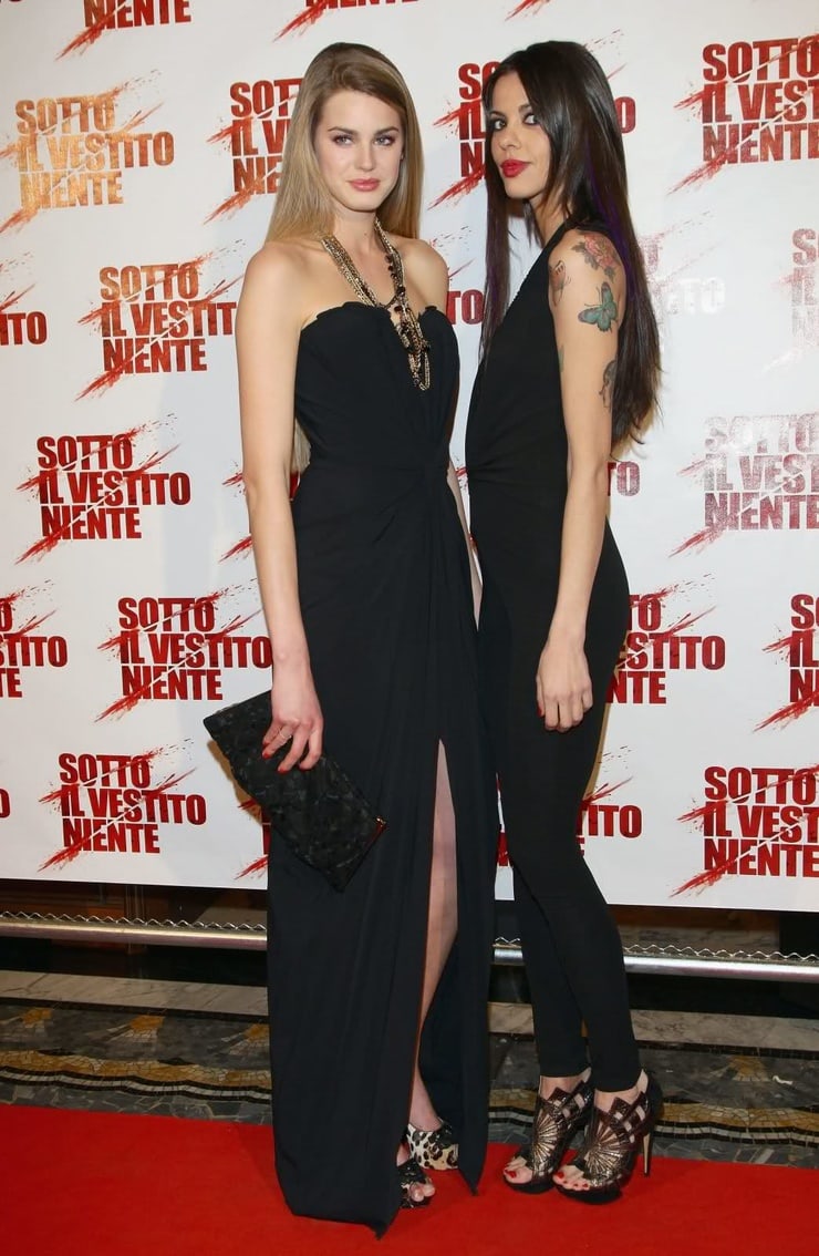 Vanessa Hessler + Virginie Marsan