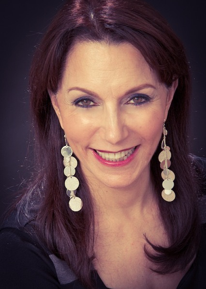 Picture of Laura Bennett