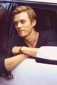 Picture of Jake Abel