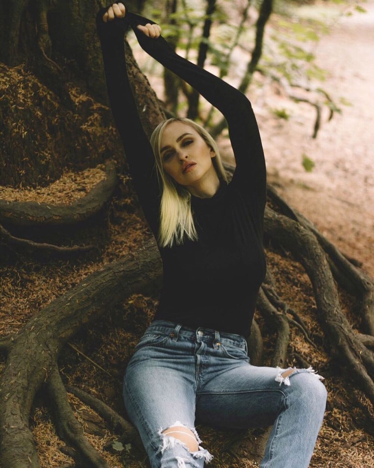 Picture of Alyssa Barbara