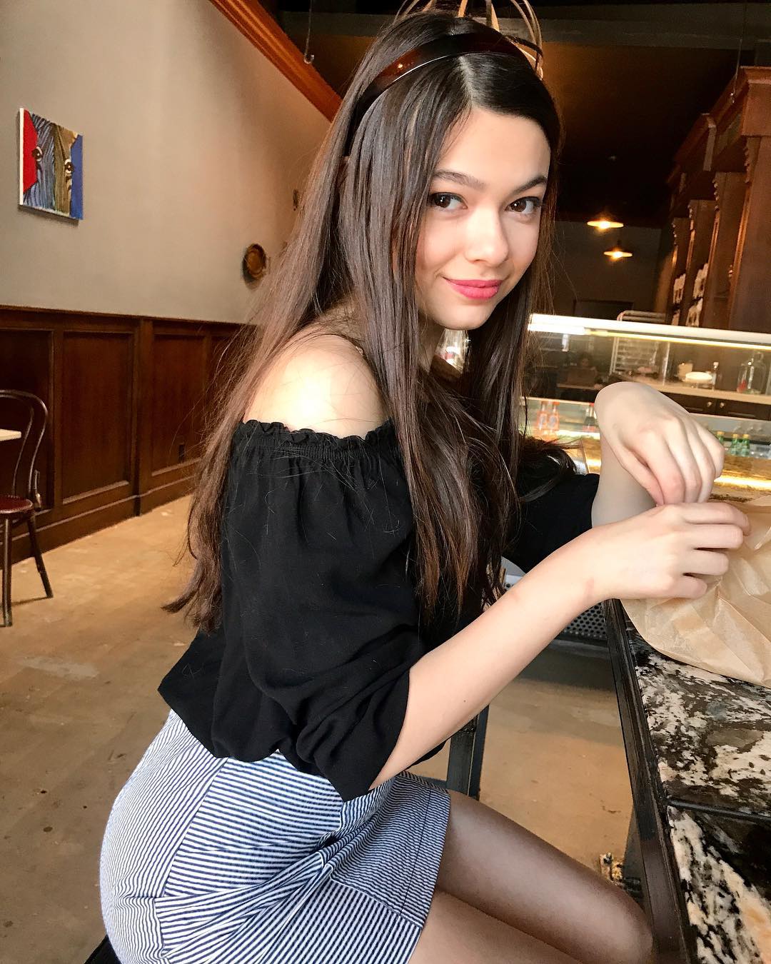 Picture of Nikki Hahn