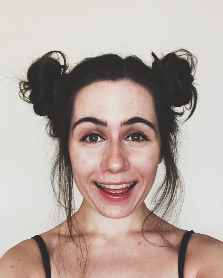 Image of Dodie Clark