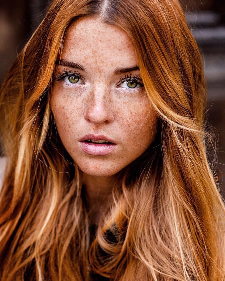 Picture of Lara Vogel