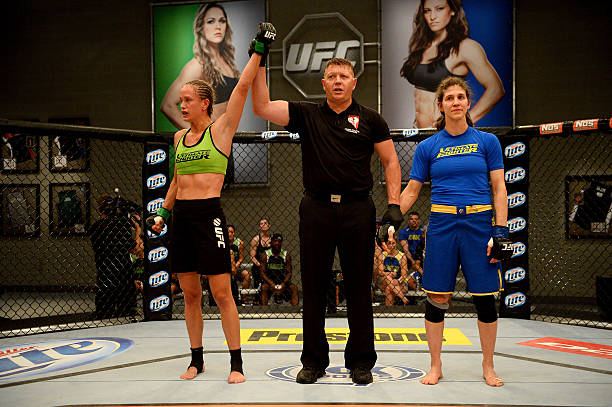 Jessica Rakoczy, Roxanne Modafferi