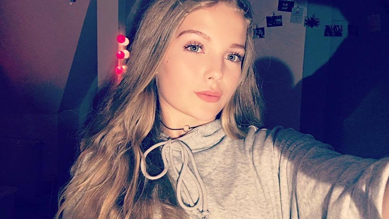 Picture of Zoë Malia Moon