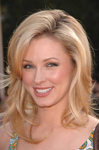 Shandi Finnessey picture