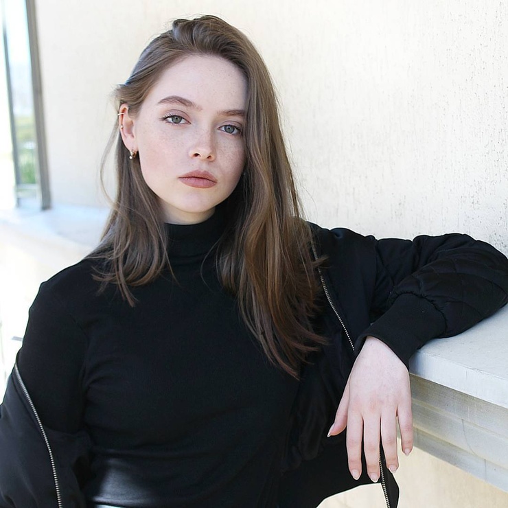 Elizabeth Stuart image